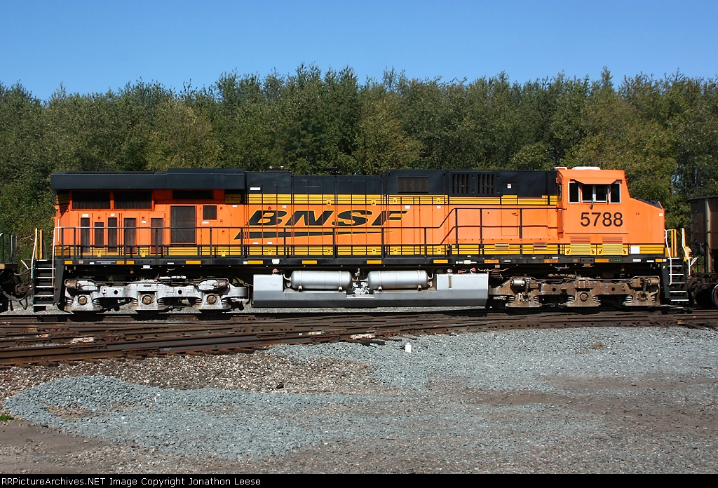 BNSF 5788